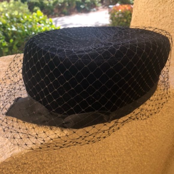 Undisclosed | Accessories | Vintage Pillar Box Hat With Netting | Poshmark